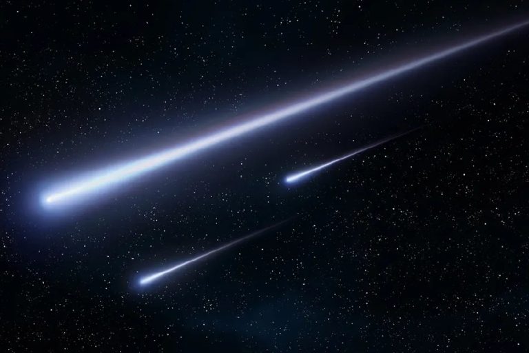What is a Meteor? - Exploring Celestial Phenomena