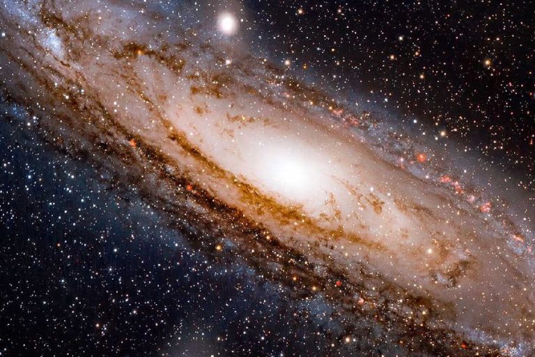 What Is a Lenticular Galaxy? - Formation and Evolution